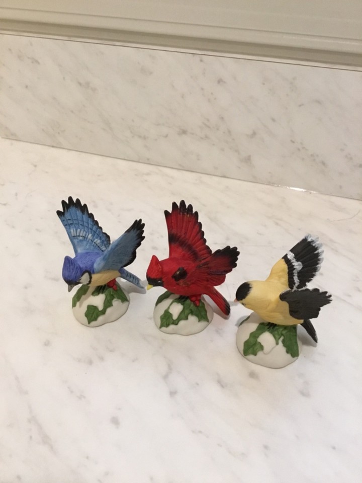 Vintage HOMCO Snow Flight Birds Set 1453 Yellow Holly Cardinal Blue ...