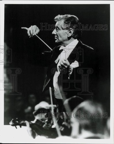 Press Photo Conductor Leonard Bernstein on "Great Performances ...