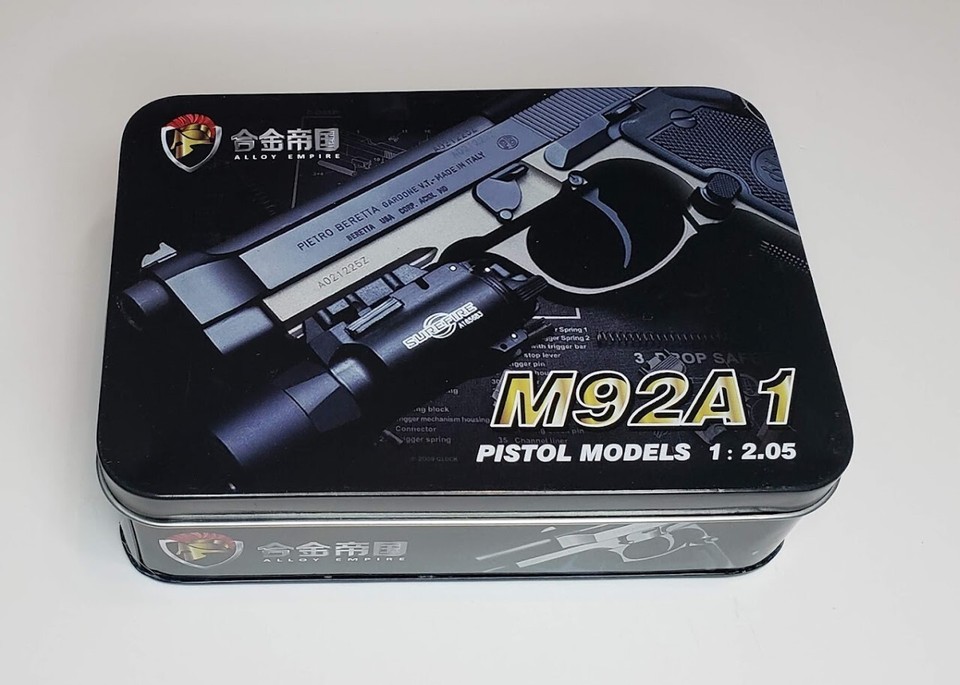 ALLOY EMPIRE Beretta M92 A1 Shell Eject COLLECTOR Toy Gun 1:2 Mini Guns ...