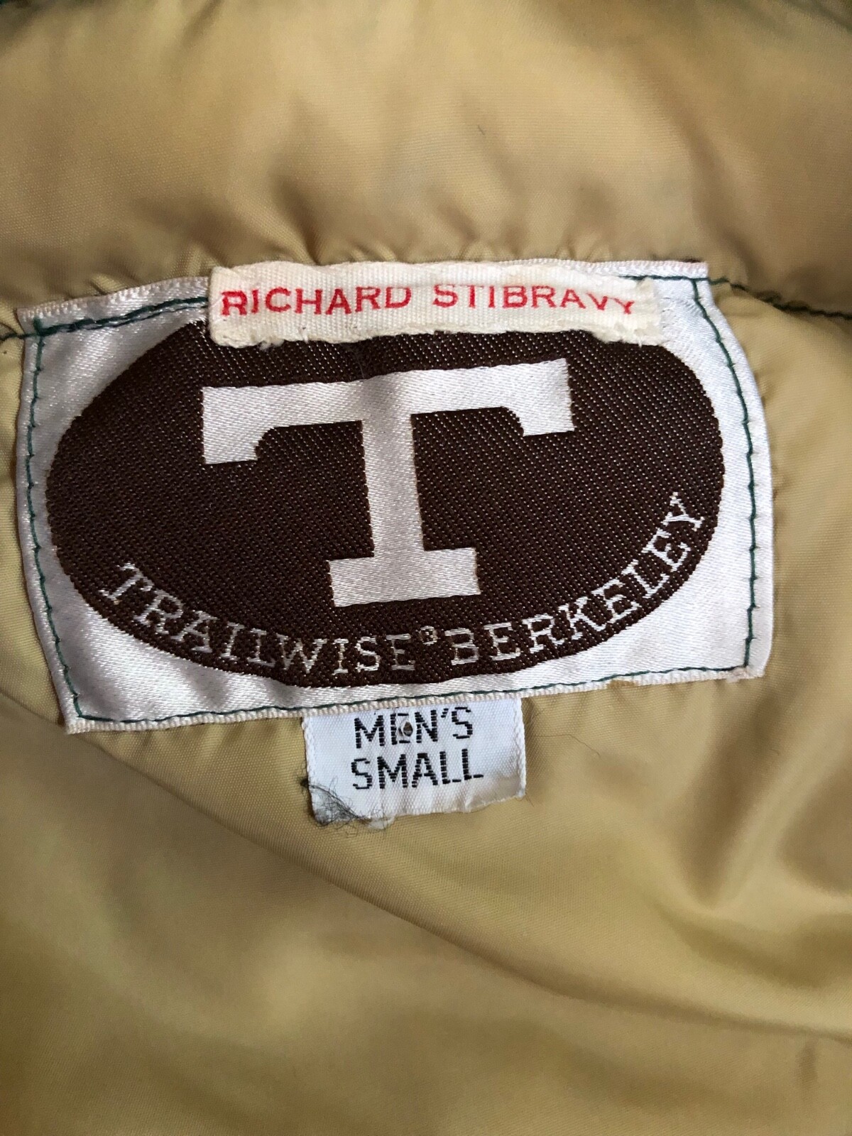 Trailwise Berkeley Vintage 70s Dark Green Snaps + Zipper Nylon Down ...