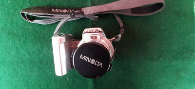 Konica Minolta DiMAGE Z1 3.2MP Digital Camera - Silver | eBay