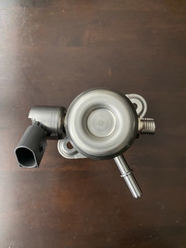 Genuine Bosch Direct Injection High Pressure Fuel Pump Porsche Macan ...