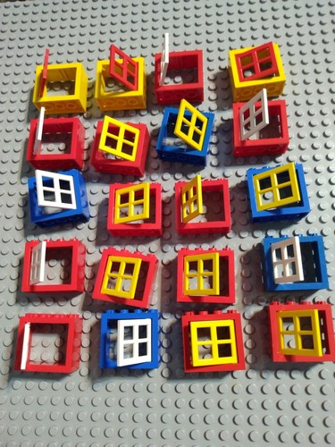 Vintage LEGO windows 2x4x3 - various colors - 20 with panes - VG ...