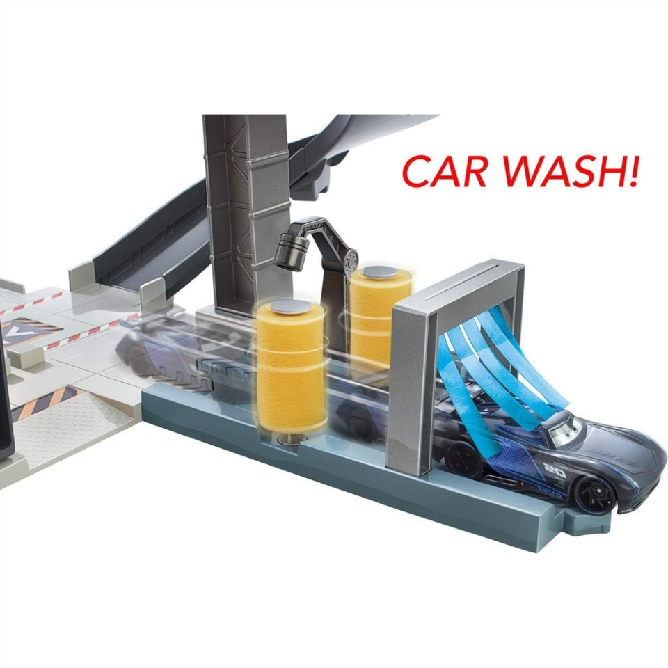 Disney Pixar Cars Rust-eze Tune-Up Center toy Playset | eBay