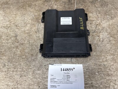 Freightliner Fuse Box SSAM A06-95632-003 From a 2019 Cascadia | eBay