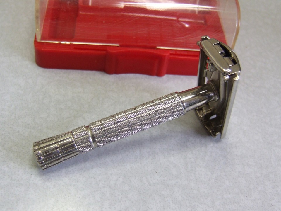 Vintage Z-2 1954 Gillette Super Speed Flare Tip DE Safety Razor Set in ...