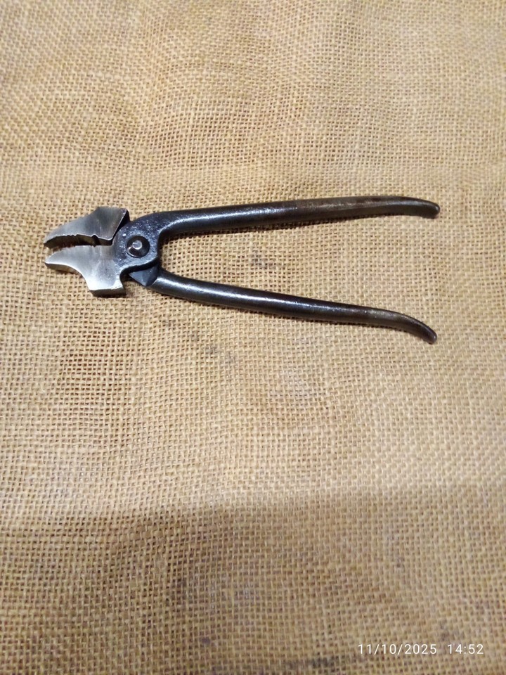SADDLERS LASTING PLIERS LEATHERWORKERS TOOLS COBBLERS TOOLS CRAFTING ...