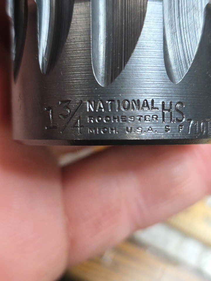 SHELL REAMER LOT W/ 8S SHAFT 5 REAMERS 2.00" TO 1 11/16 NATIONAL AND ...