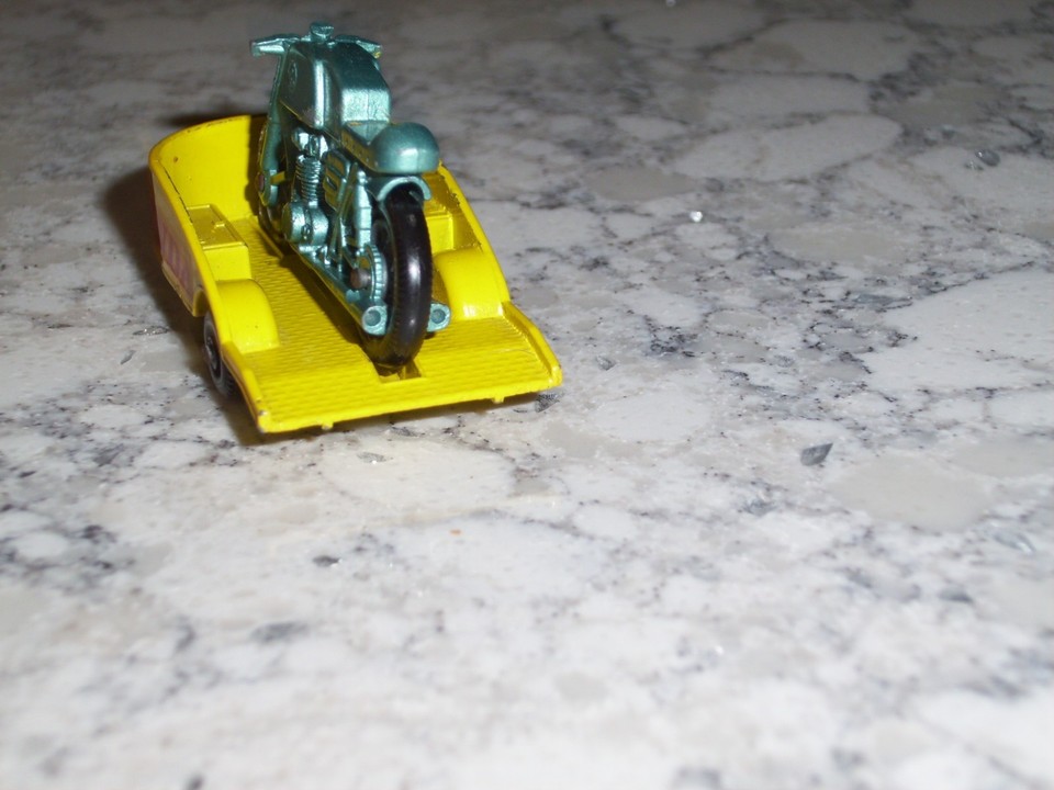 LESNEY MATCHBOX No. 38 HONDA MOTORCYCLE W / TRAILER | eBay
