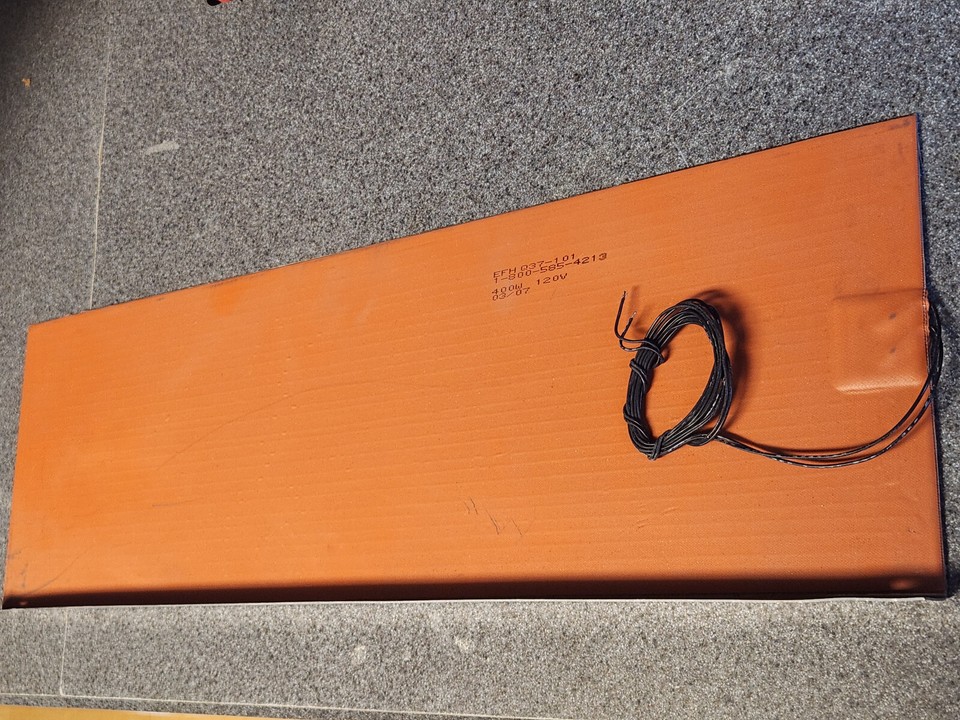 Electro-Flex (Benchmark Thermal) EFH Q37-101, 120VAC 400W Silicone ...