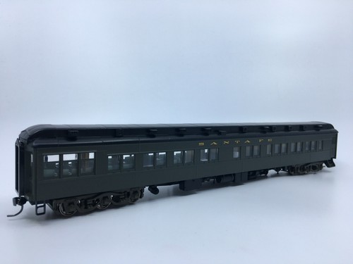 HO Walthers 932-10452 Santa Fe Pullman Heavyweight Solarium Obs ...