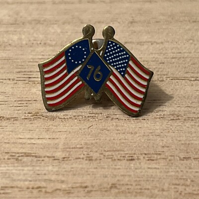 1976 VINTAGE US AMERICAN FLAG 76 Bicentennial Flags Tie Lapel Pin | eBay