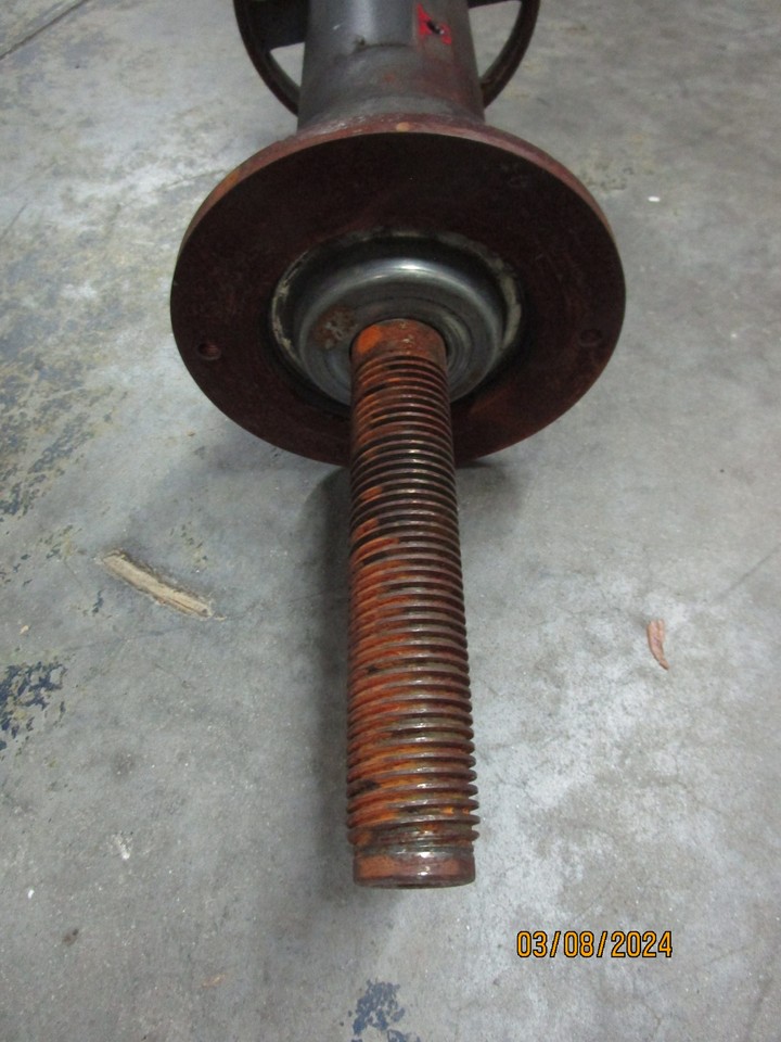 Hunter GSP9700 Road Force Tire Balancer Balance Shaft Assy Spindle | eBay