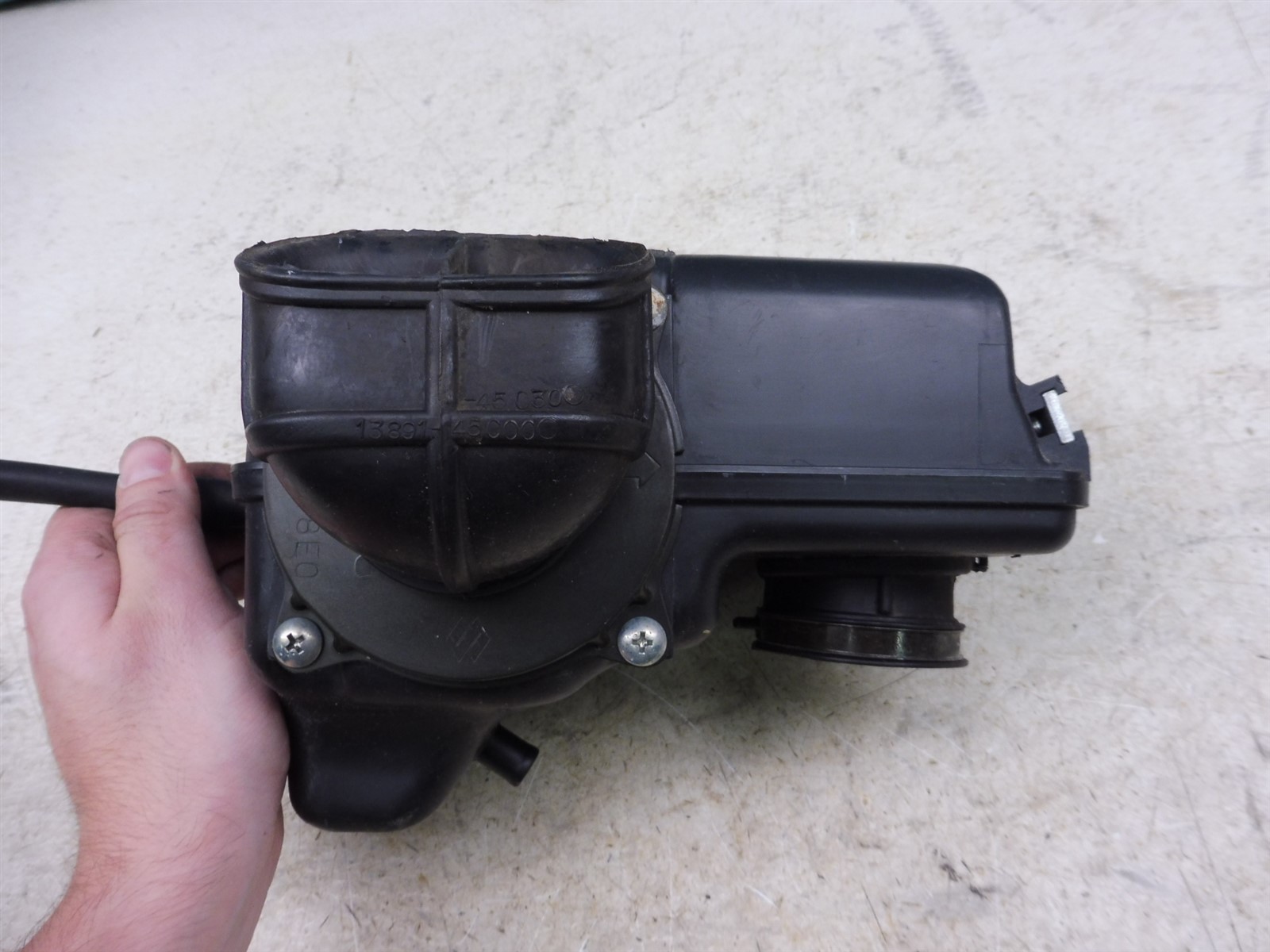 2002 Suzuki VZ800 VZ 800 Marauder S661' air box intake filter chamber ...