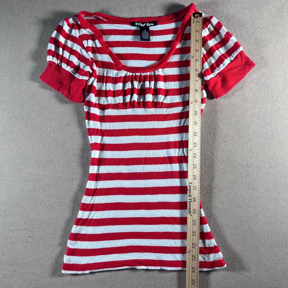 Y2K VTG Women’s Babydoll Red & White Striped Form Fitting Tee Size ...