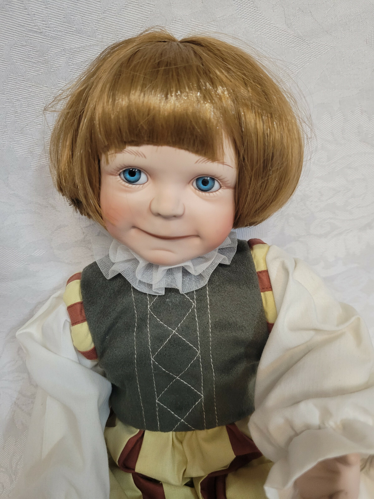 Kathy Hippensteel Porcelain Storybook Barefoot Doll 11" Sitting | eBay