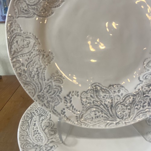 Set of 6 Pottery Barn "Scarlett" Gray & White 11" Dinner Plate BOHO Paisley | eBay