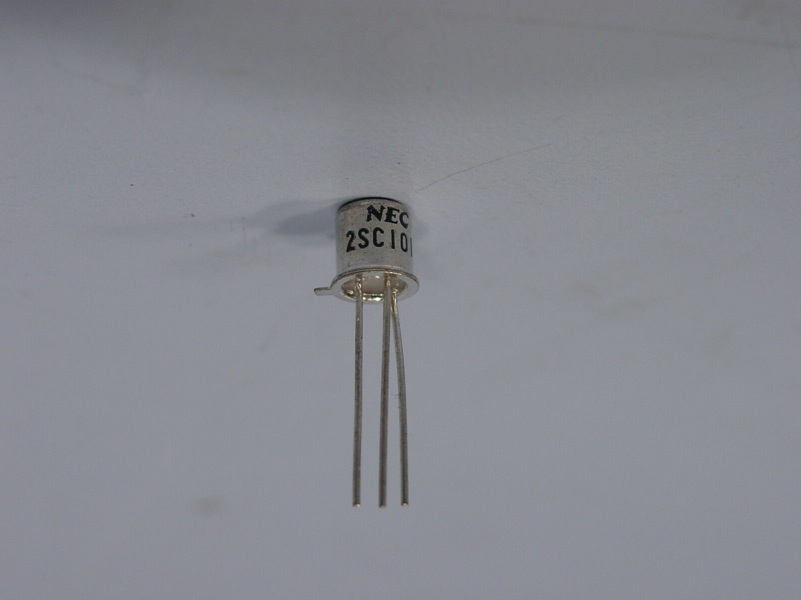 LOT OF 2 NEC 2SC1010 Silicon NPN Transistor; 40/50V; 30mA; 300mW; 90MHz ...