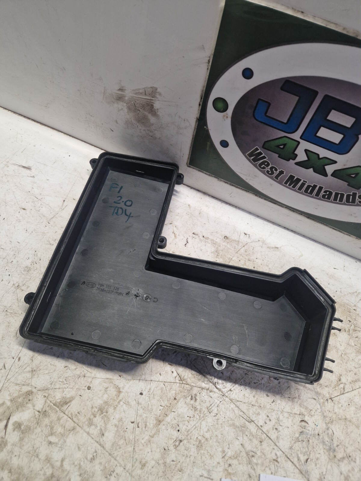 FREELANDER 1 2.0 TD4 ECU COVER LID YQH1011120 | eBay UK