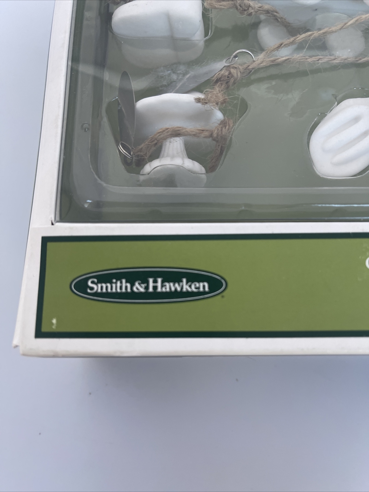 Smith & Hawken Ornament Garden Tools Set of 4 White Bird Fountain Boot ...