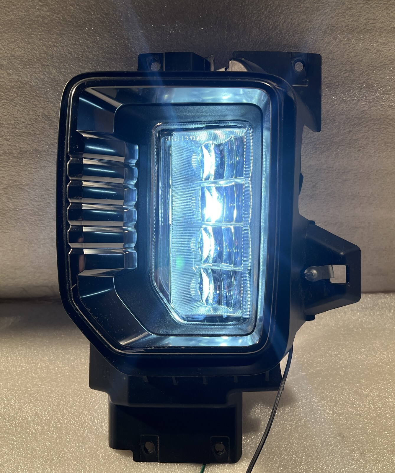 2020-2023 GMC Sierra 2500HD 3500HD LH Fog Light Black Chrome Complete ...