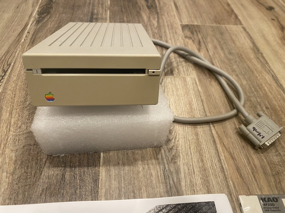 Apple SuperDrive External Floppy 1.4MB FDHD Disk Drive G7287 Vintage ...