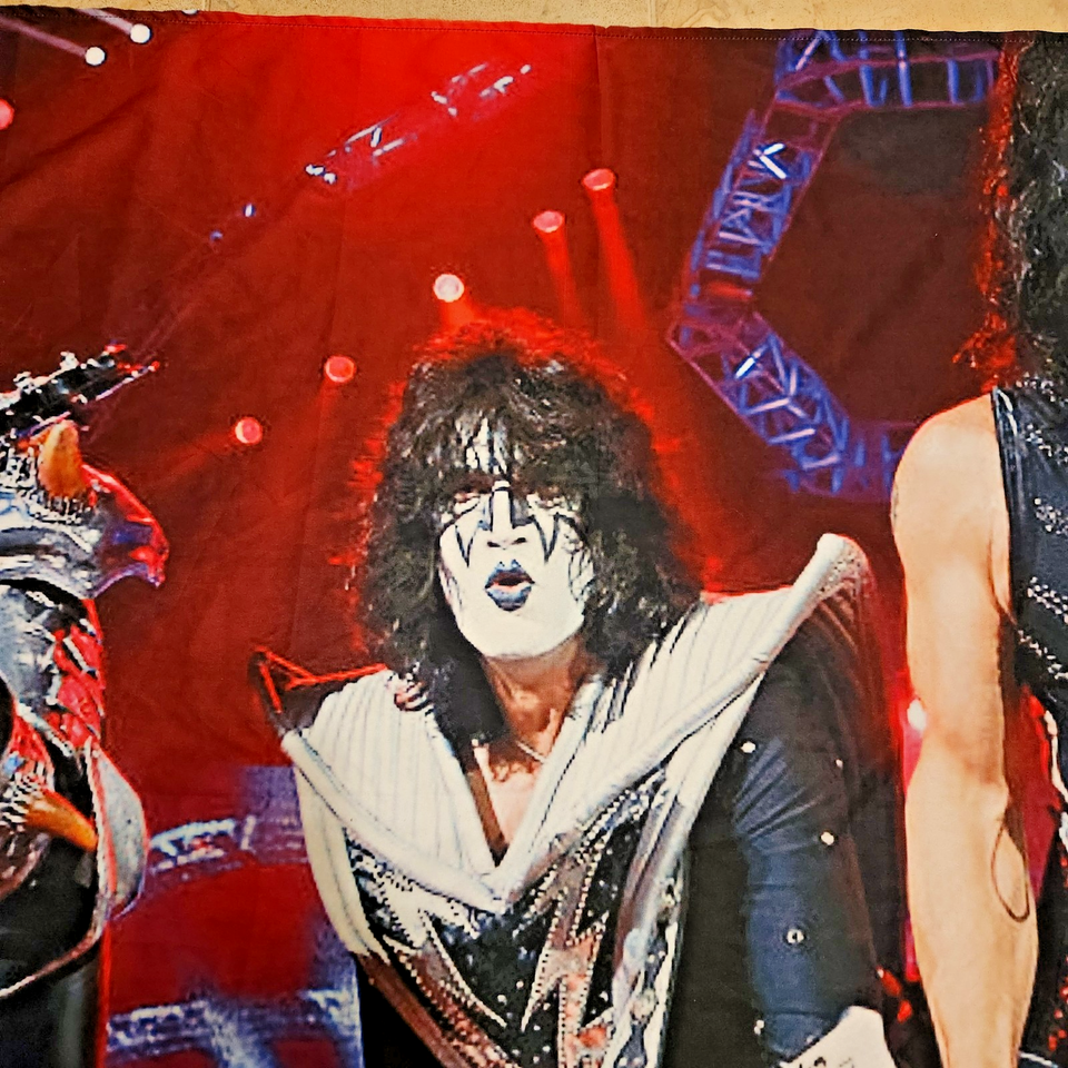 KISS Rock Band Wall Tapestry 59x39 Concert Stage Gene Simmons Paul ...