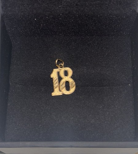 10k Gold Number 18 Pendant Excellent Shape | eBay