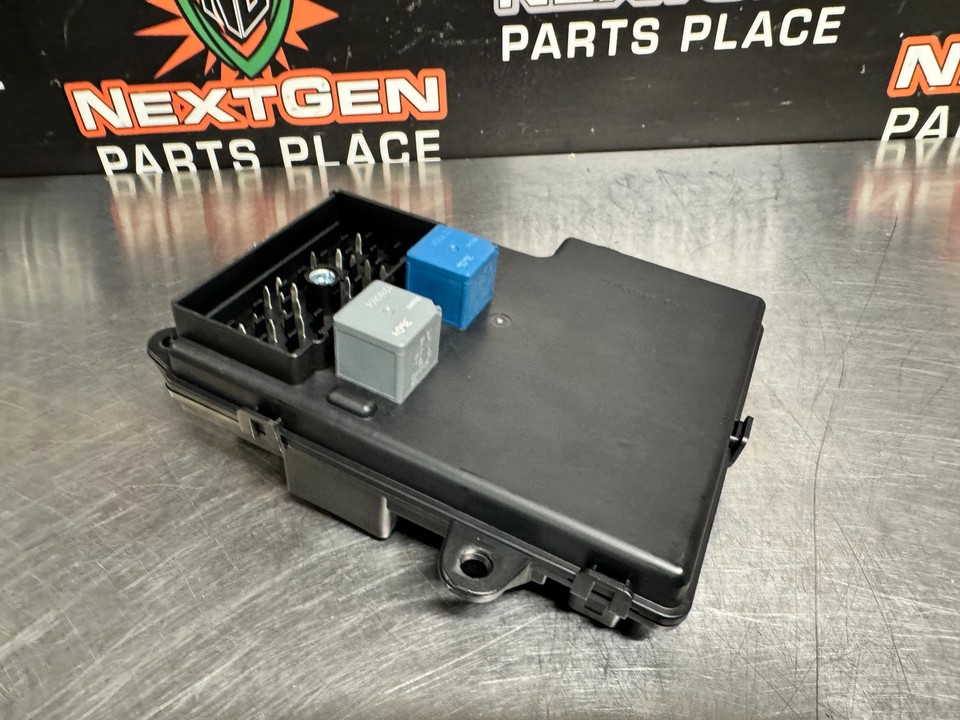 2006 C6 CORVETTE BODY CONTROL MODULE BCM FUSE BOX 15850986 USED OEM ...
