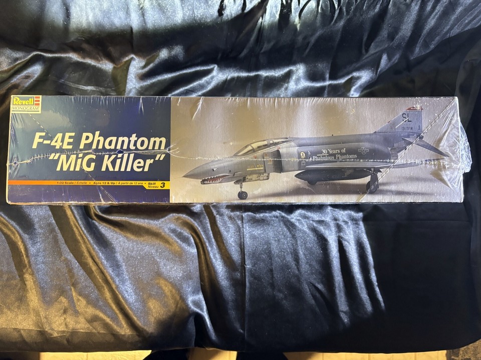Revell Monogram 1:32 F-4E Phantom Mig Killer Model Kit Fighter Bomber ...