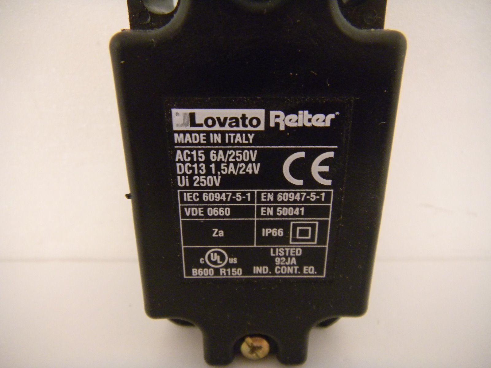 LOVATO REITER TOP PUSH ROD PLUNGER LIMIT SWITCH EN50041 *NEW SURPLUS ...