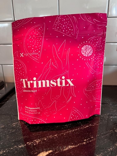 24 Hour Sale! NEW Xyngular Trimstix DRAGON FRUIT 30 Stick Packs Exp 7/ ...