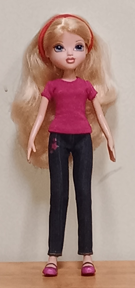 Moxie Girlz AVERY ~ NEW WEEKEND WEAR Outfit ~ Hair Combs Easily ~Great ...