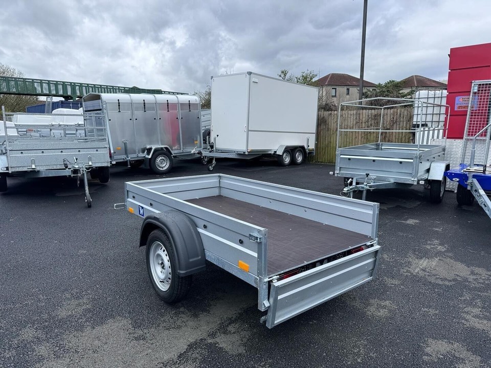 BRAND NEW 6ft x 4ft SINGLE AXLE TRAILER 750KG | eBay UK