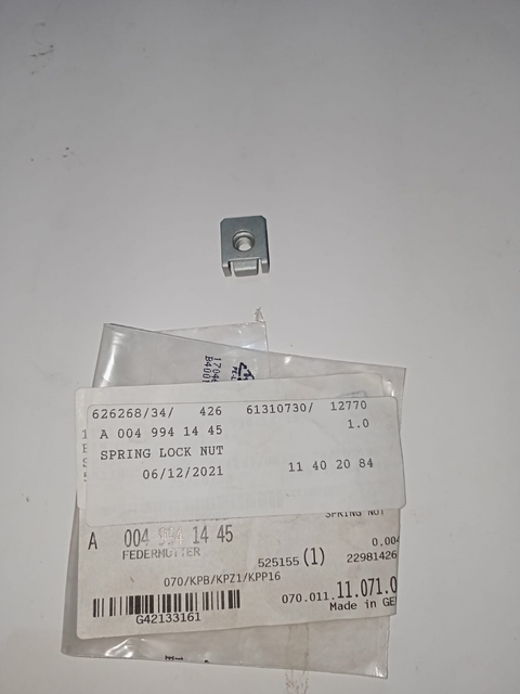 Genuine MERCEDES Spring-thread Nut 5pcs 0049941445 for sale online | eBay