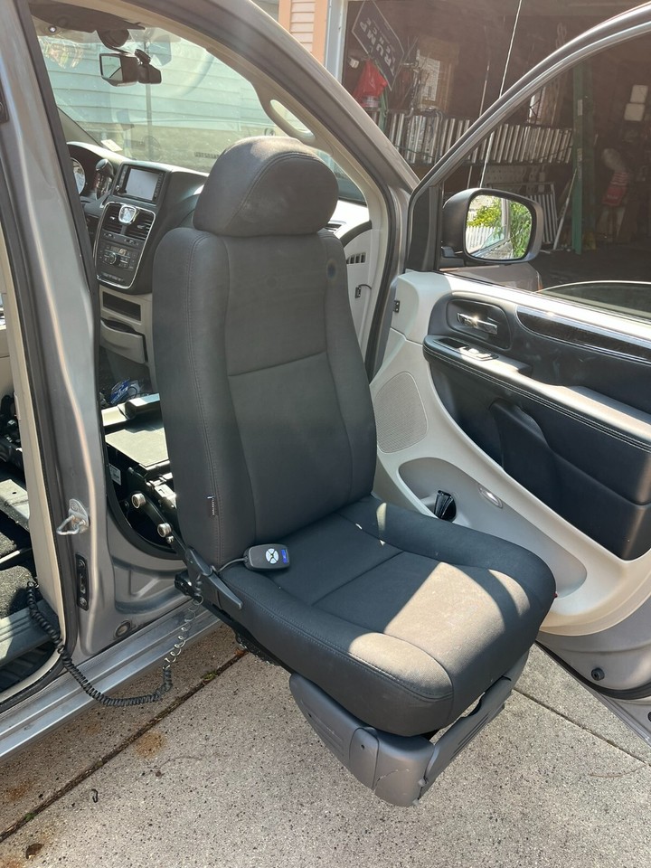 Turny Evo Right Autoadapt Disability Seat, black, used/works well! | eBay