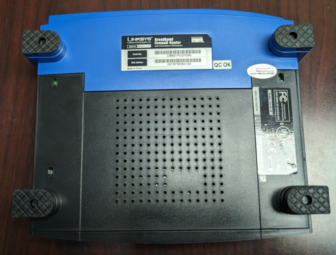 Linksys Broadband Firewall Router: 4-Port Switch/VPN Endpoint (BEFSX41 ...