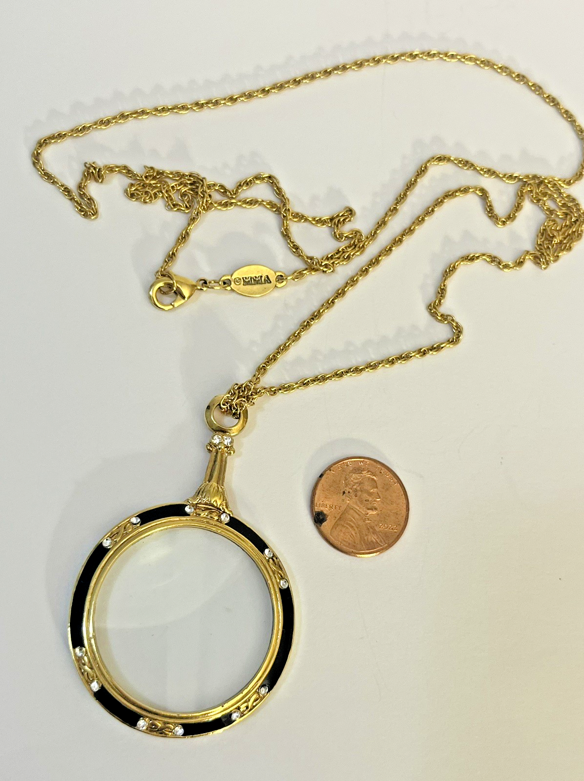 Signed MMA Necklace Magnifying Glass Enamel Museum Of Modern Art Estate ...