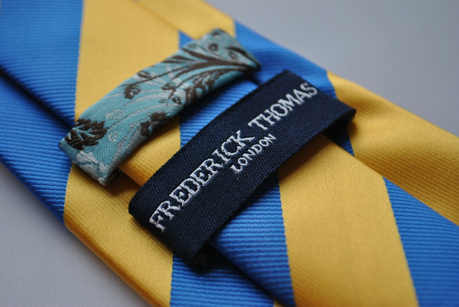 Frederick Thomas Royal Blue and Yellow stripe mens ti… - Gem