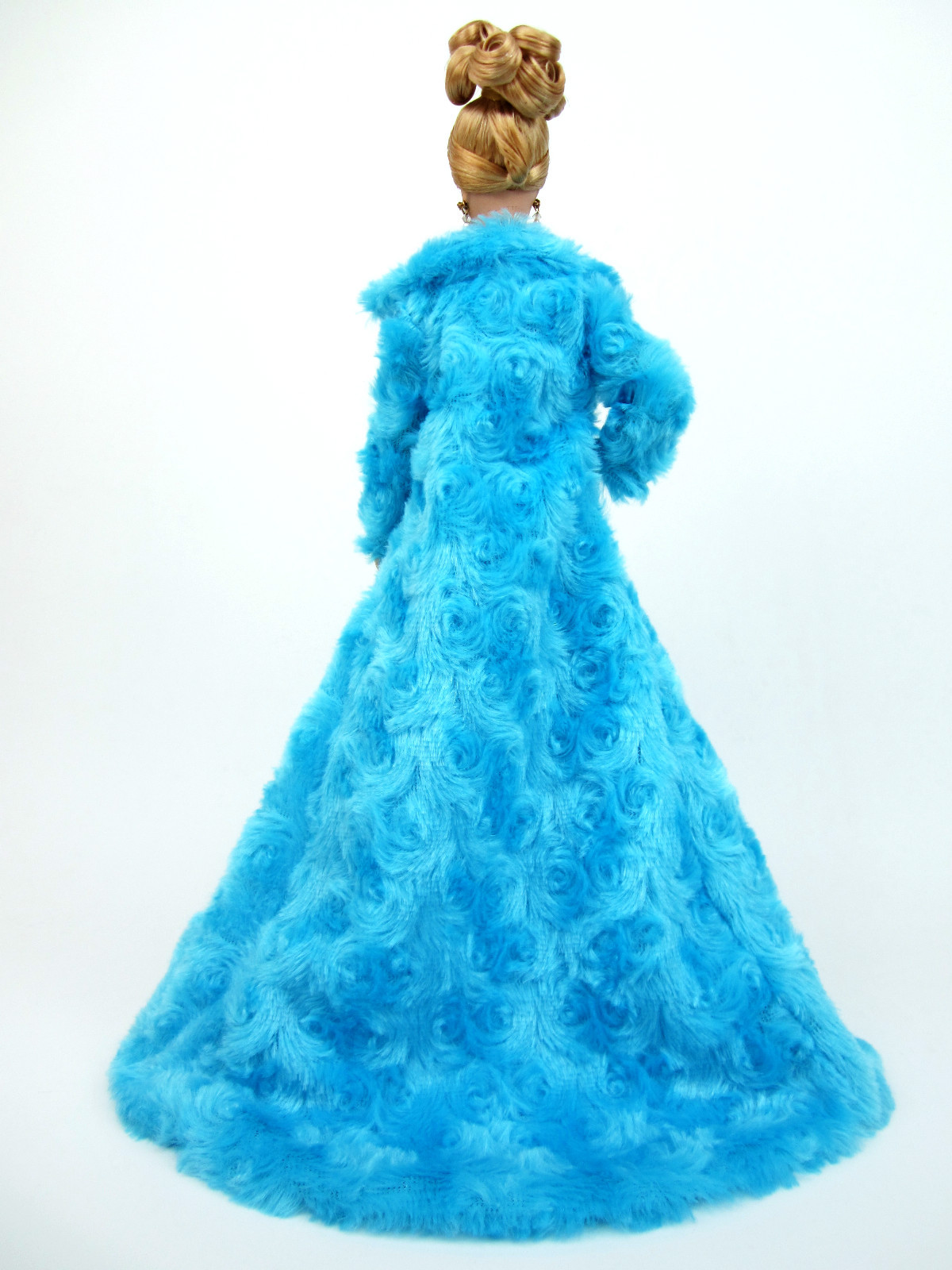 Handmade Blue Fur Coat Dress Outfit Gown For Silkstone Barbie Fashion ...