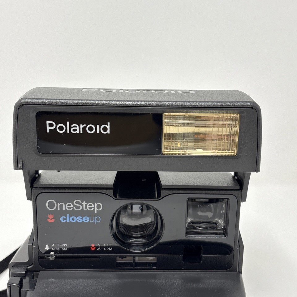 Vintage Polaroid One Step Close Up 600 Instant Film Camera With Strap ...