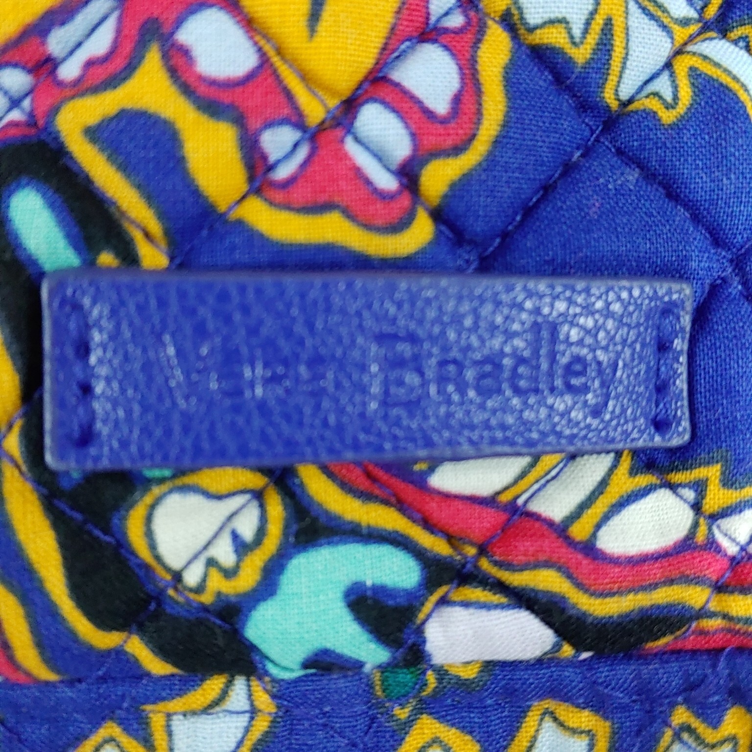 VERA BRADLEY Little Crossbody Purse Romantic Paisley Pattern RFID vera-bradley-little-crossbody-purse-romantic-paisley-pattern-rfid