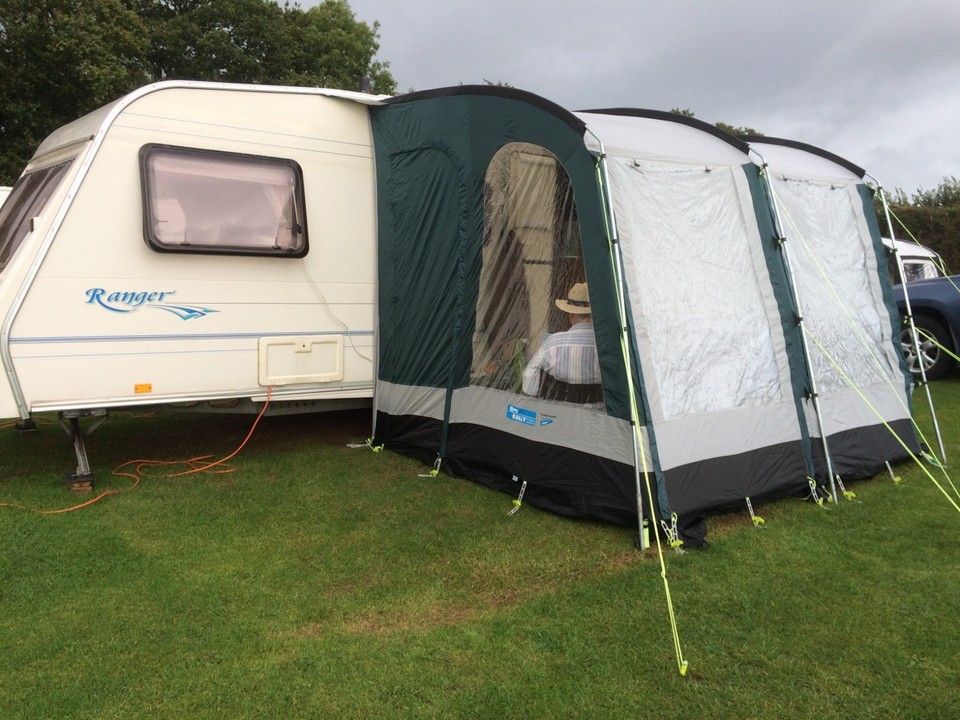 Kampa Rally 260 Caravan Awning Aluminium Frame with breathable ...