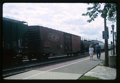 Railroad Slide - Chicago North Western #722147 Box Car 1993 Ex Rock ...