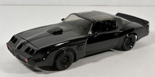 PONTIAC Firebird TRANS AM Built Up Model Car Shiny Black IMSA Flares 1: ...
