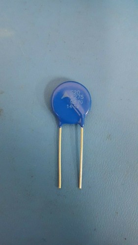 (10pcs) VARISTOR, 430V 275VAC, 350VDC, DISC 20MM, 850pF, TDK ( Epcos ...