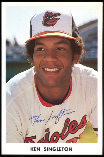 KEN SINGLETON HAND SIGNED auto AUTOGRAPH ON BALTIMORE ORIOLES TEAM ...