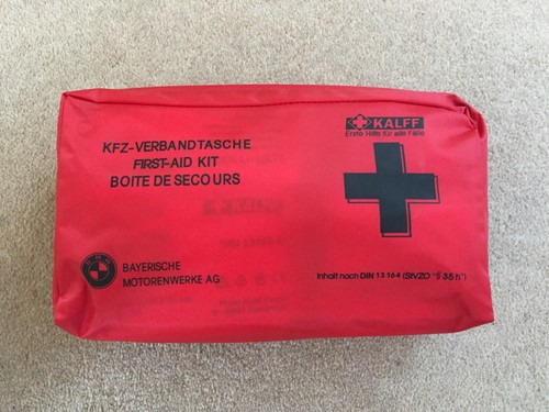 GENUINE BMW FIRST AID KIT 5 6 7 SERIES 51.47-8 163 269 02 | eBay UK