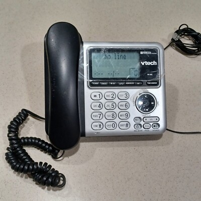 Vtech CS6649 Digital Answering System, Corded Base. Pre-owned. Turn On ...