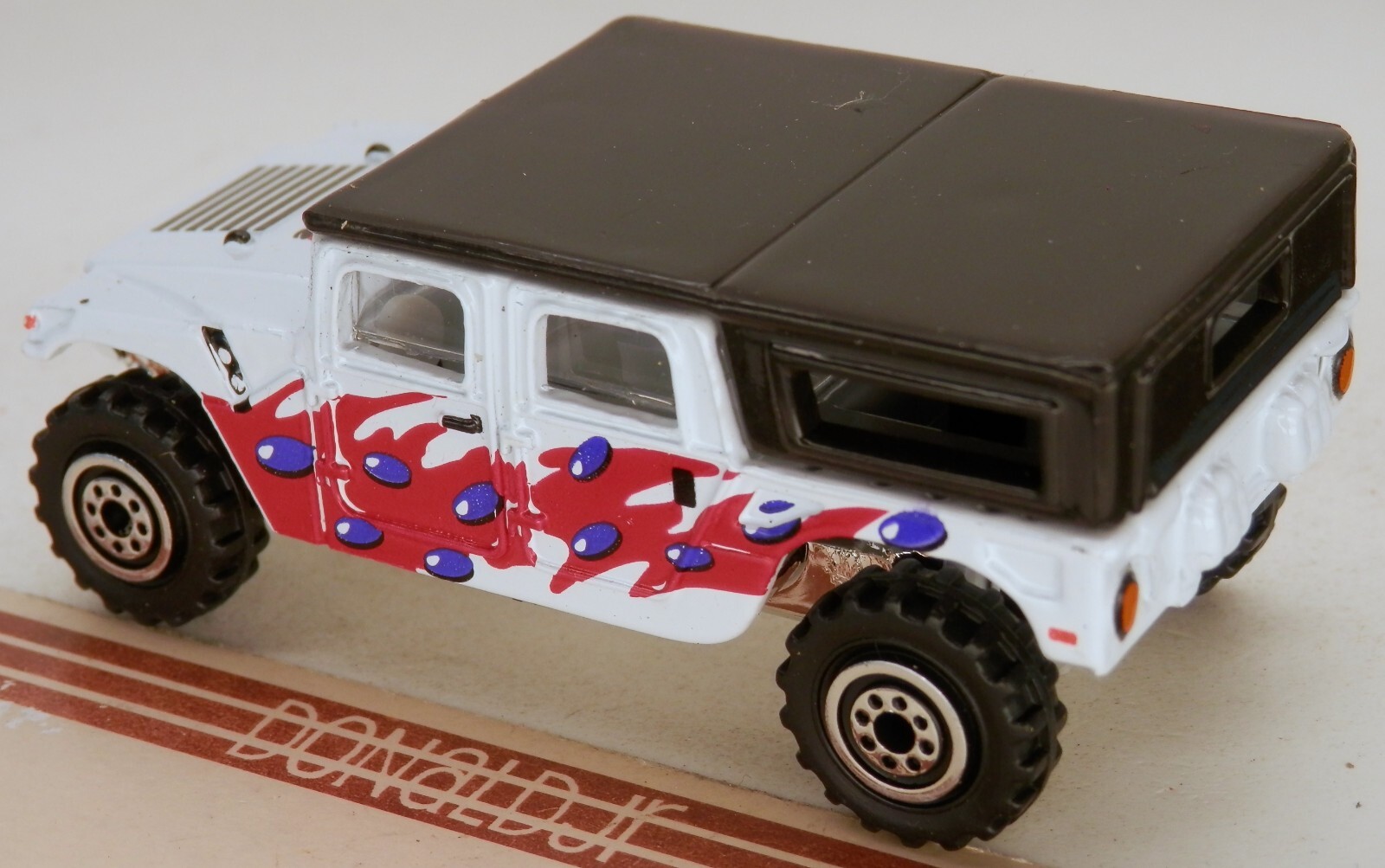 RealToy HUMMER H1 White&Red w/Black Top Humvee 4x4 1:64 Scale | eBay